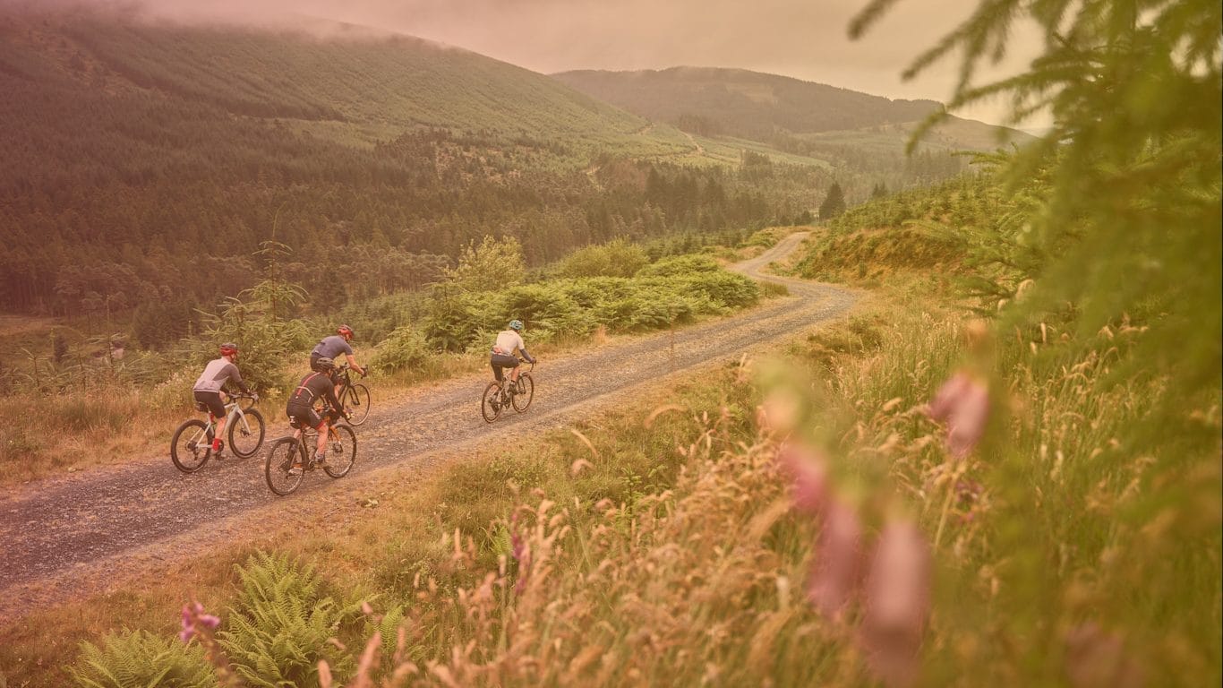 UK Rides - Glorious Gravel – Off Road Adventures in Cycling